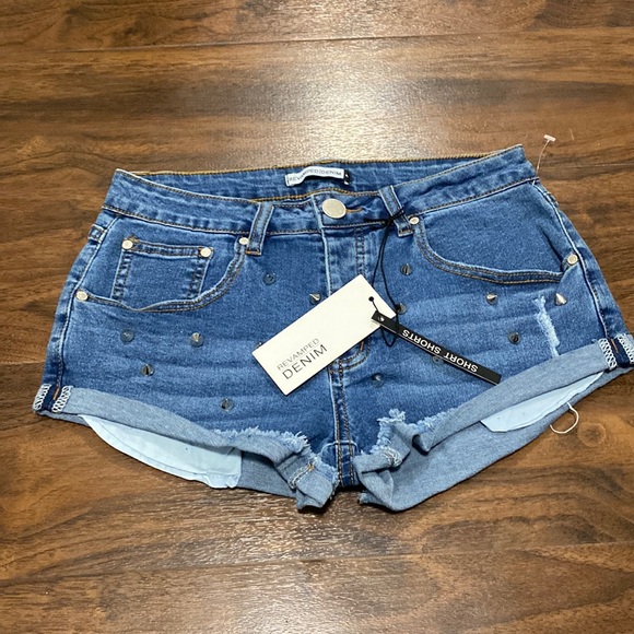 Revamped | Shorts | Revamped Studded Distressed Blue Denim Shorts Size ...